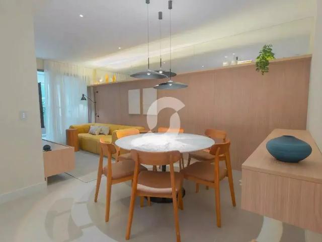 Apartamento para Venda em Niterói/RJ São Francisco 2 Quartos