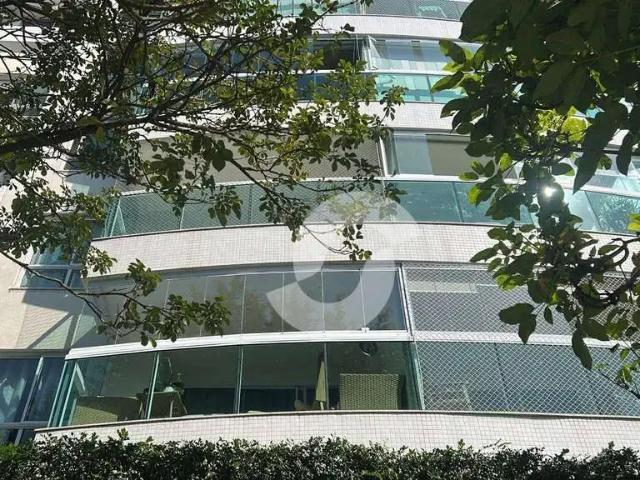 Apartamento para Venda em Niterói/RJ São Francisco 4 Quartos