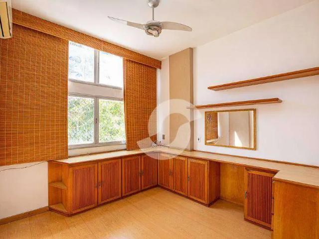 Apartamento para Venda em Niterói/RJ Santa Rosa 2 Quartos