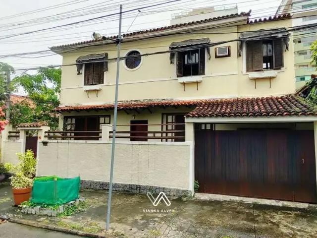 Apartamento para Venda em Niterói/RJ Santa Rosa 2 Quartos