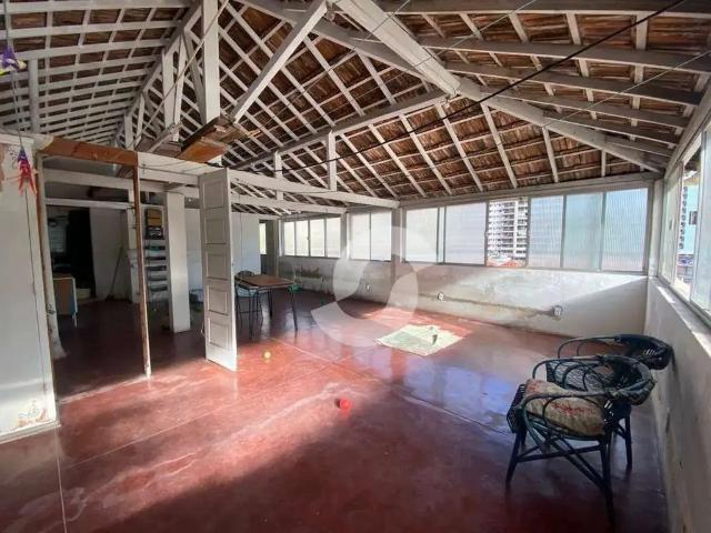 Apartamento para Venda em Niterói/RJ Santa Rosa 4 Quartos