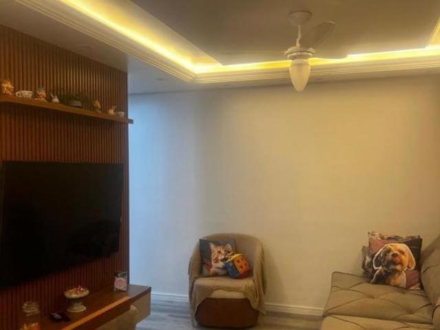 Apartamento para venda em Novo Mundo de 70.00m² com 2 Quartos, 1 Suite e 1 Garagem