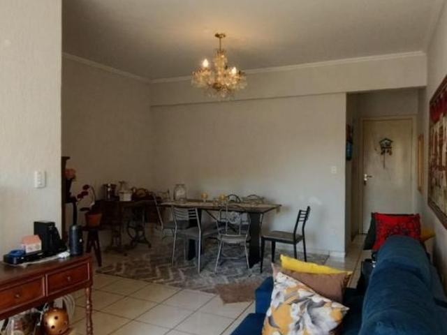 Apartamento para venda em Novo Umuarama de 82.00m² com 3 Quartos, 1 Suite e 2 Garagens