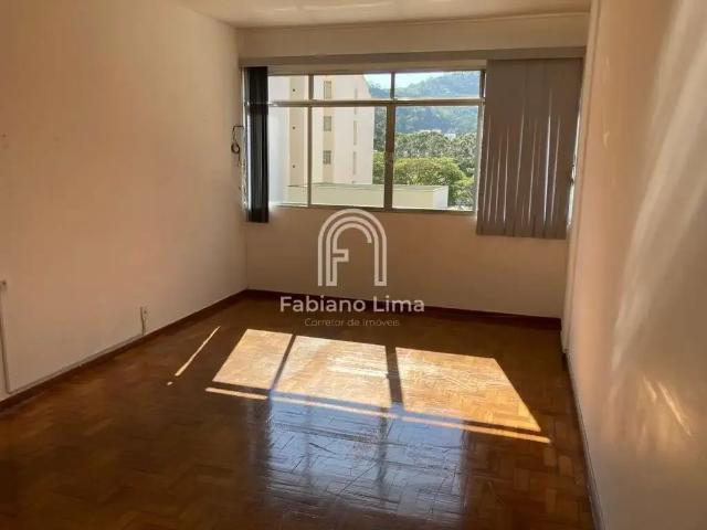 Apartamento para Venda em Nova Friburgo/RJ Centro 3 Quartos