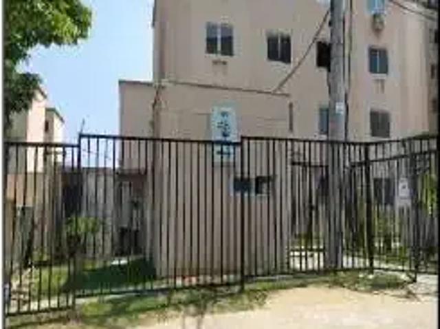 Apartamento para Venda em Nova Iguaçu/RJ Cerâmica 2 Quartos