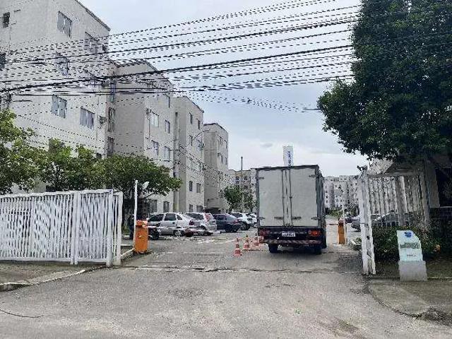 Apartamento para Venda em Nova Iguaçu/RJ Cerâmica 2 Quartos