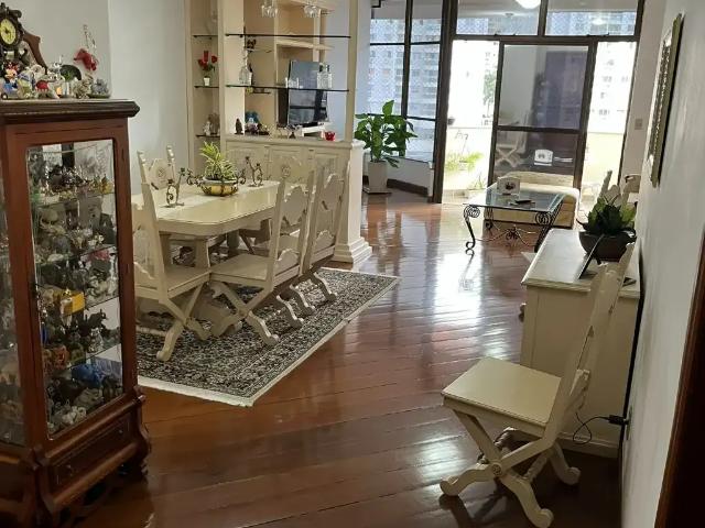 Apartamento para Venda em Nova Iguaçu/RJ Joana D'Arc 3 Quartos