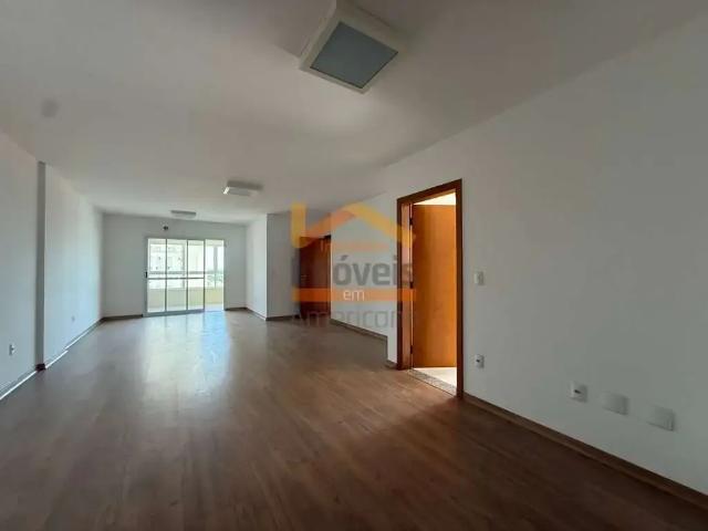 Apartamento para Venda em Nova Odessa/SP Centro 3 Quartos