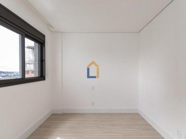 Apartamento para venda em Orleans de 193.00m² com 3 Quartos, 3 Suites e 3 Garagens