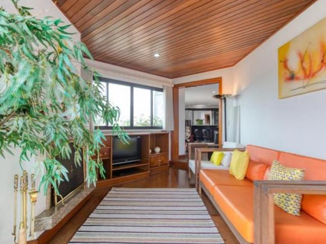 Apartamento para venda em Aclimação com 4 quartos, sendo 2 suítes, 236m²
