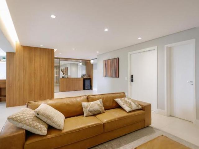 Apartamento para venda em Água Branca com 4 quartos, sendo 2 suítes, 202m²