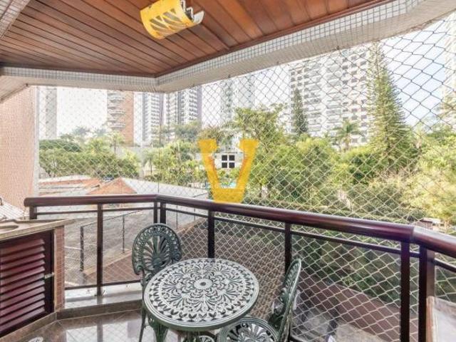 Apartamento para venda em Água Fria com 4 quartos, sendo 3 suítes, 136m²