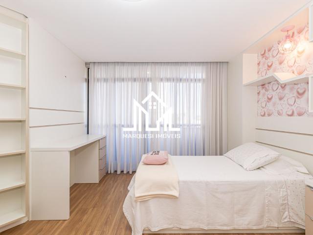 Apartamento para venda em Água Verde em Curitiba Paraná de 303.00m² com 4 Quartos, 4 Suítes e 3 Garagens