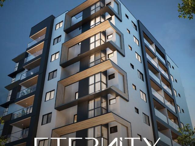 Apartamento para venda em Água Verde em Curitiba Paraná de 80.00m² com 3 Quartos, 1 Suíte e 2 Garagens