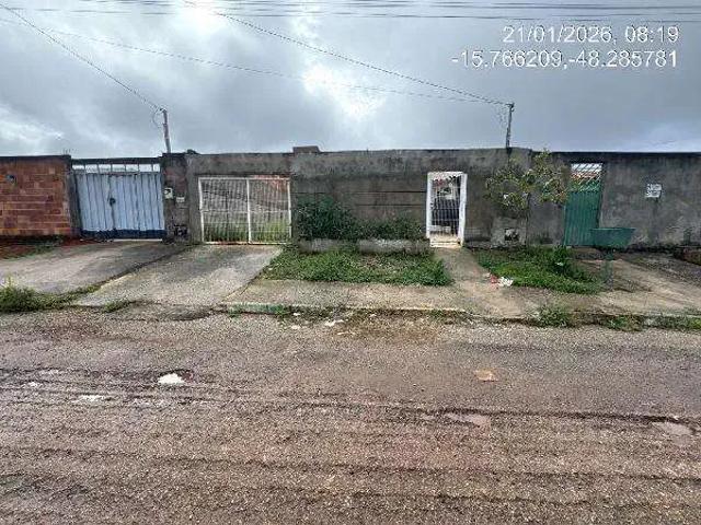 Apartamento para Venda em Águas Lindas de Goiás/GO Mansões Camargo 2 Quartos