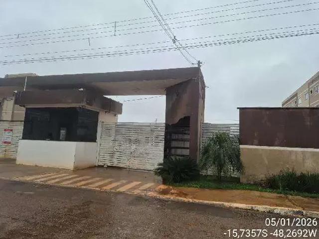 Apartamento para Venda em Águas Lindas de Goiás/GO Mansões Centro Oeste 2 Quartos