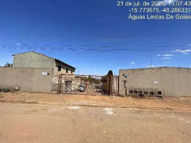 Apartamento para Venda em Águas Lindas de Goiás/GO Chácaras Quedas do Descoberto 2 Quartos