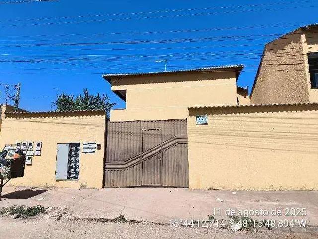 Apartamento para Venda em Águas Lindas de Goiás/GO Cidade Jardim 2 Quartos