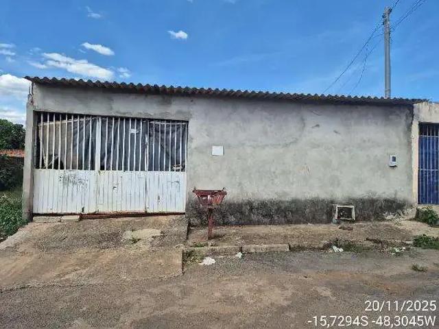 Apartamento para Venda em Águas Lindas de Goiás/GO Jardim da Barragem VI 3 Quartos