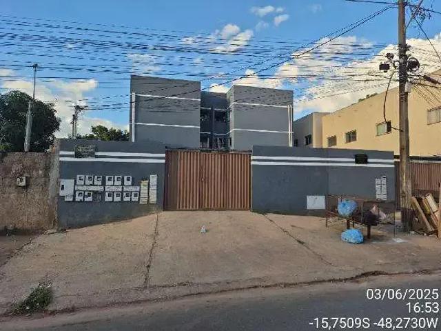Apartamento para Venda em Águas Lindas de Goiás/GO Parque da Barragem Setor 03 2 Quartos