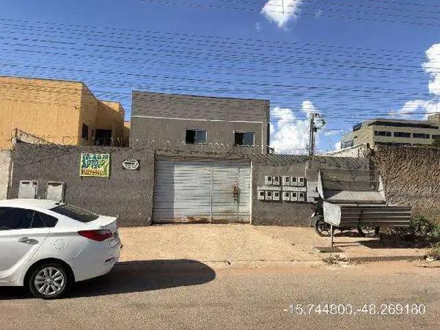 Apartamento para Venda em Águas Lindas de Goiás/GO Parque da Barragem Setor 02 3 Quartos