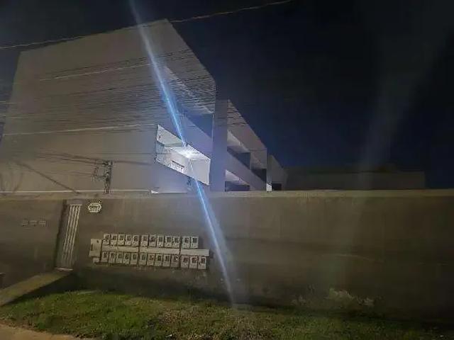 Apartamento para Venda em Águas Lindas de Goiás/GO Parque da Barragem Setor 04 2 Quartos