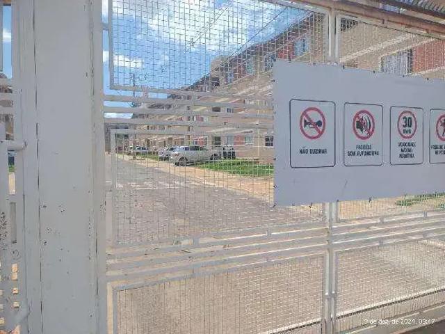 Apartamento para Venda em Águas Lindas de Goiás/GO Parque da Barragem Setor 05 2 Quartos