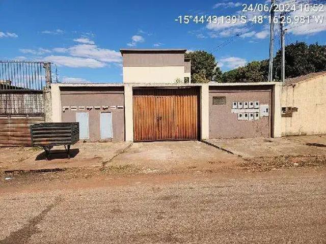 Apartamento para Venda em Águas Lindas de Goiás/GO Parque da Barragem Setor 08 2 Quartos