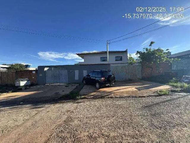 Apartamento para Venda em Águas Lindas de Goiás/GO Parque da Barragem Setor 09 2 Quartos