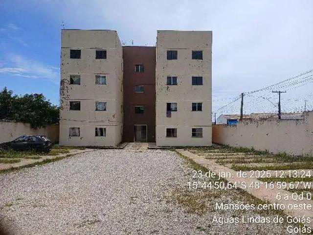 Apartamento para Venda em Águas Lindas de Goiás/GO Parque da Barragem Setor 12 2 Quartos