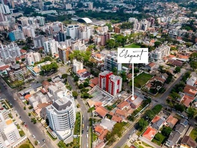 Apartamento para venda em Ahú de 94.00m² com 2 Quartos, 1 Suite e 2 Garagens