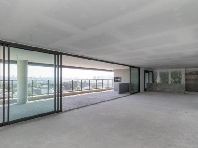 Apartamento para venda em Alto de Pinheiros com 4 quartos, sendo 4 suítes, 327m²