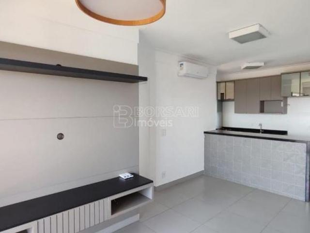 Apartamento para venda em Altos Do Jaraguá de 72.00m² com 3 Quartos, 1 Suite e 2 Garagens