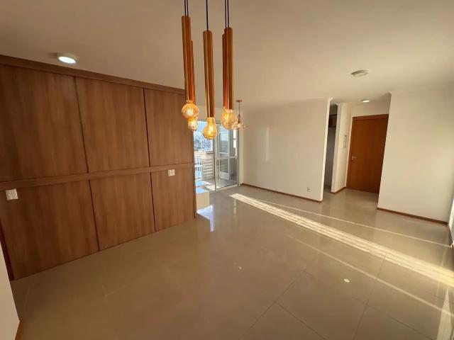 Apartamento para Venda em Anápolis/GO Cidade Jardim 3 Quartos