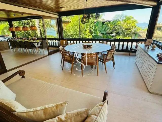 Apartamento para Venda em Angra dos Reis/RJ Mombaça 4 Quartos