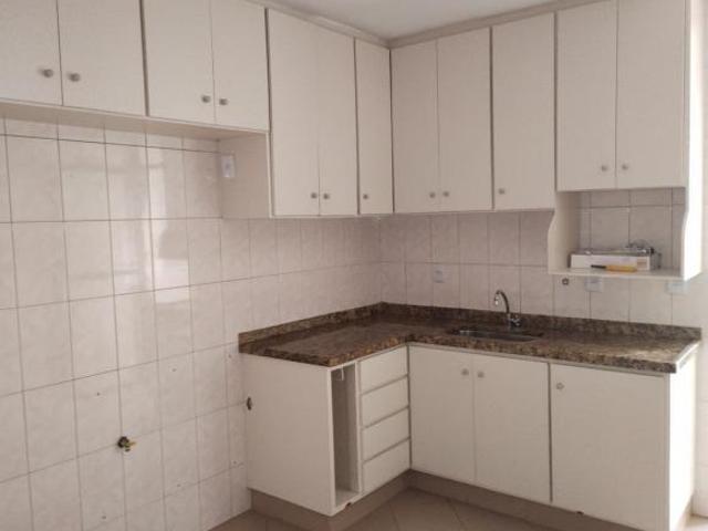Apartamento para venda em Anhangabaú de 80.00m² com 2 Quartos, 1 Suite e 2 Garagens