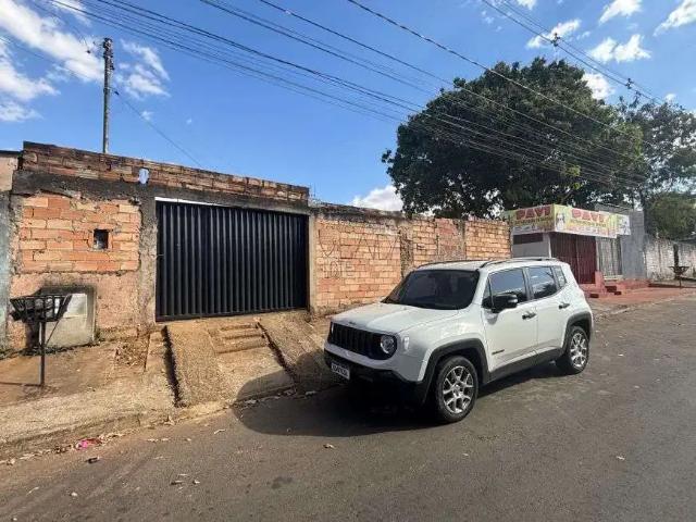 Apartamento para Venda em Aparecida de Goiânia/GO Jardim Cristalino 2 Quartos