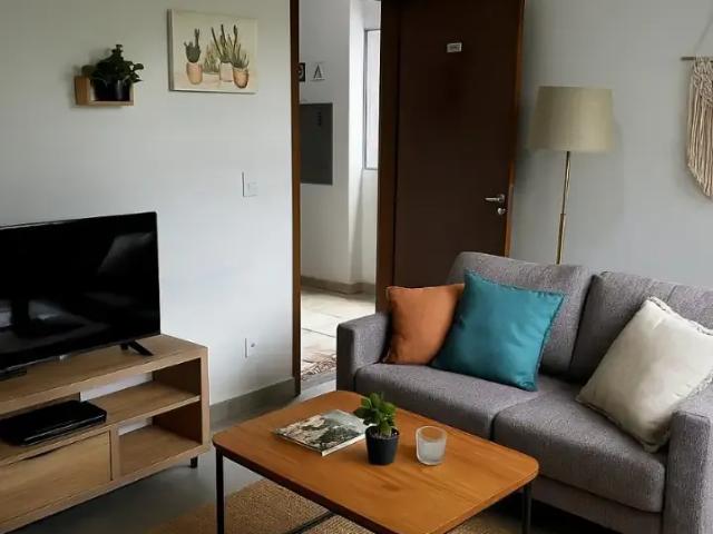 Apartamento para Venda em Aparecida de Goiânia/GO Vila Oliveira 2 Quartos