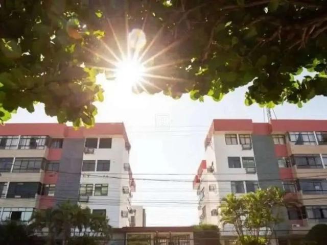 Apartamento para Venda em Aracaju/SE Atalaia 3 Quartos