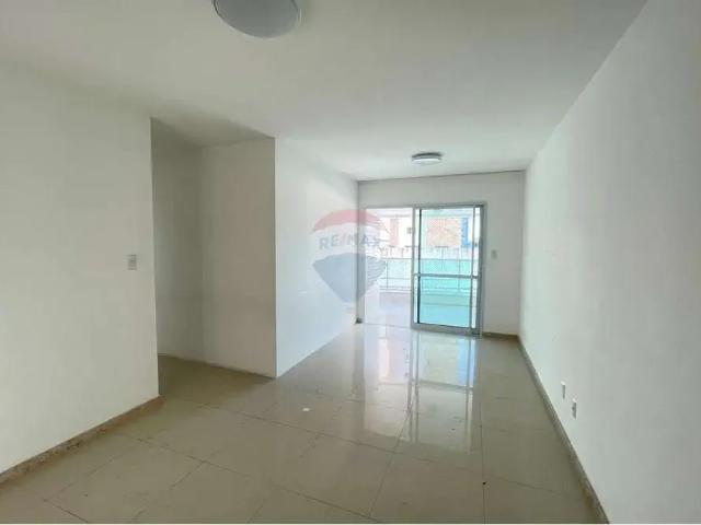 Apartamento para Venda em Aracaju/SE Farolândia 3 Quartos