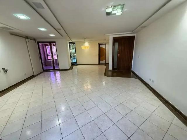 Apartamento para Venda em Aracaju/SE Grageru 4 Quartos