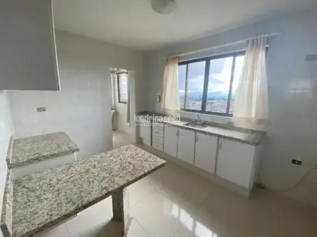 Apartamento para Venda em Arapongas/PR Centro 3 Quartos