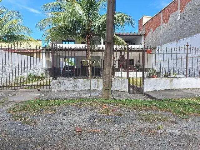 Apartamento para Venda em Araruama/RJ Parati 4 Quartos
