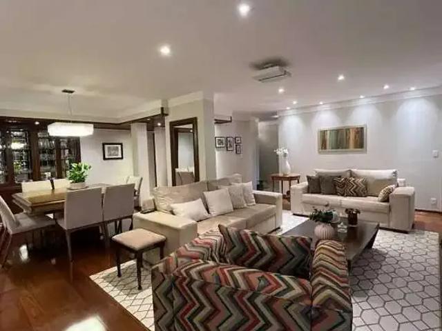 Apartamento para Venda em Araras/SP Centro 4 Quartos