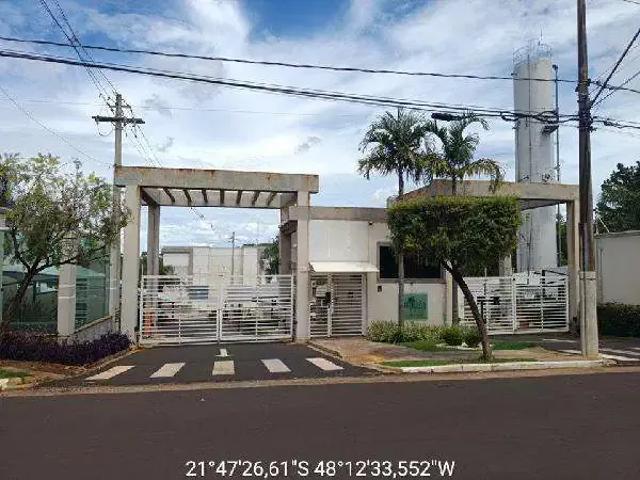 Apartamento para Venda em Araraquara/SP Jardim das Flores 2 Quartos