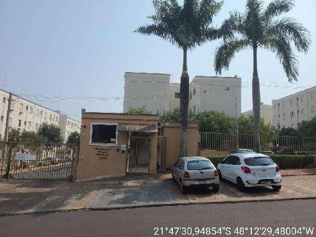 Apartamento para Venda em Araraquara/SP Parque Laranjeiras 2 Quartos