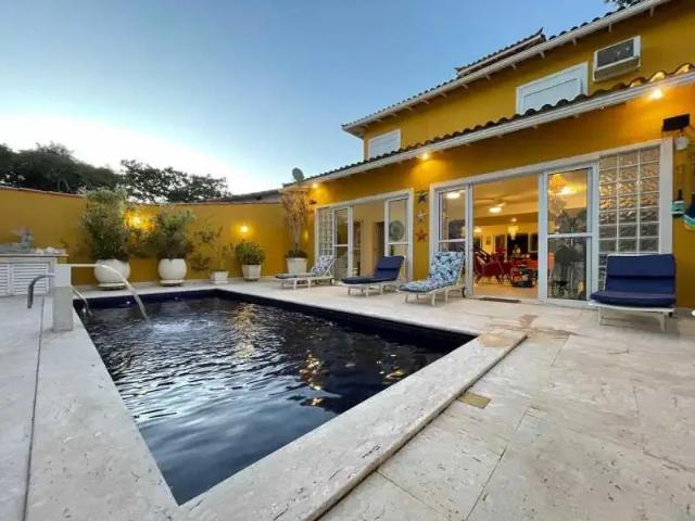 Apartamento para Venda em Armação dos Búzios/RJ Praia Do Canto 3 Quartos