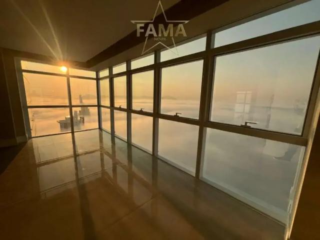 Apartamento para Venda em Balneário Camboriú/SC Barra Sul