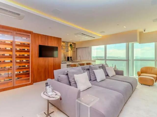 Apartamento para Venda em Balneário Camboriú/SC Barra Sul 4 Quartos
