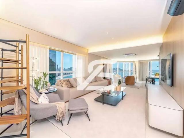 Apartamento para Venda em Balneário Camboriú/SC Barra Sul 4 Quartos